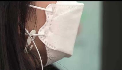 코로나 걸리면 문책?… 그게 최선인가