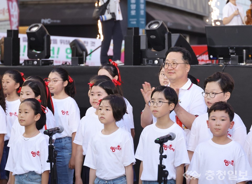 역동적인 9일간의 '대전0시축제' 여름밤을 불태웠다